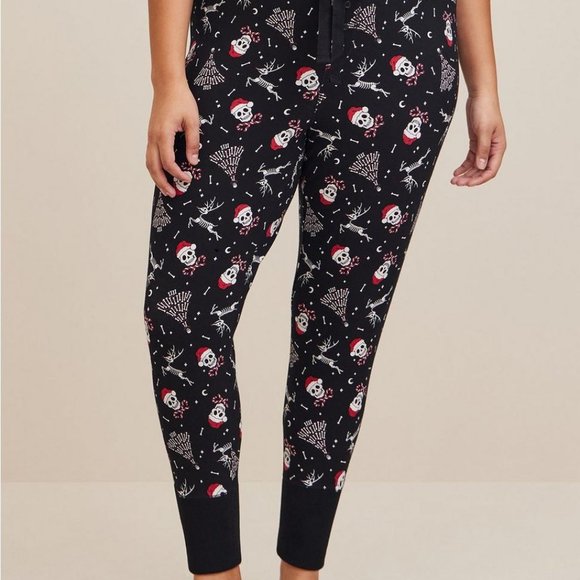 torrid | Intimates & Sleepwear | Torrid Legging 2x Skulls Candy Canes ...